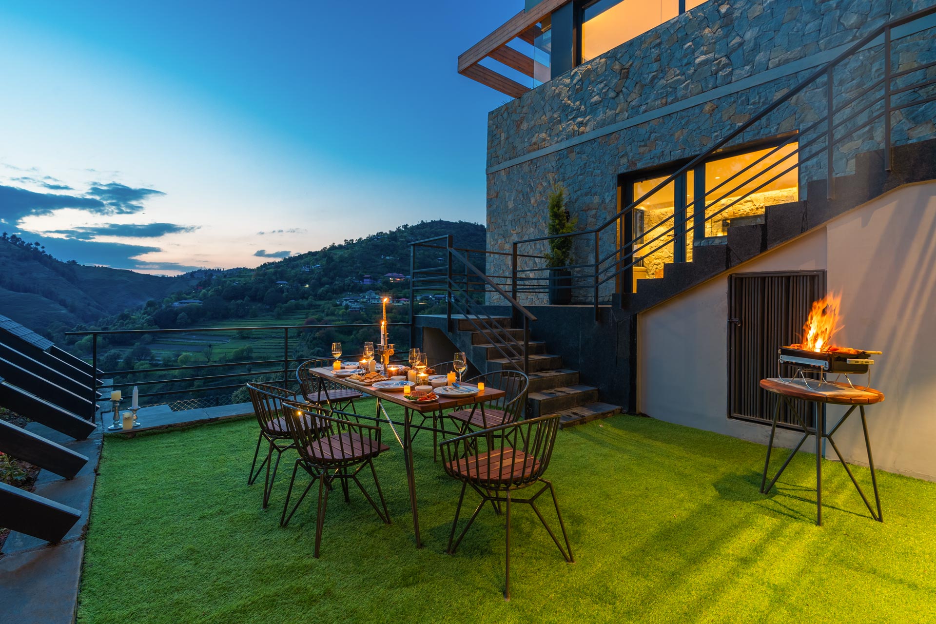 Outdoor Sitting Area