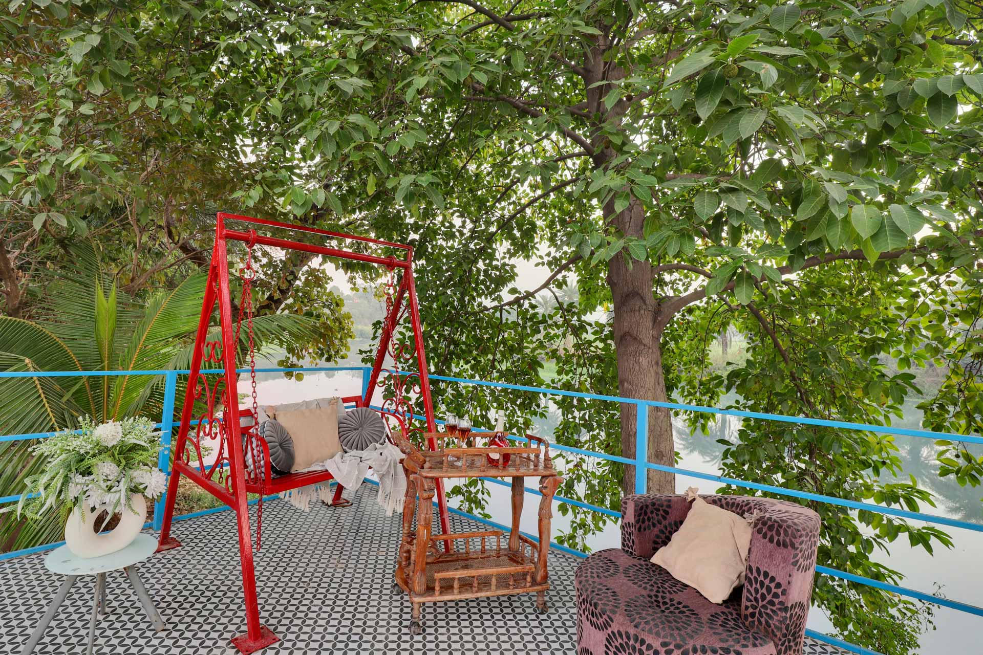 Book Your Luxurious Stay from StayVista